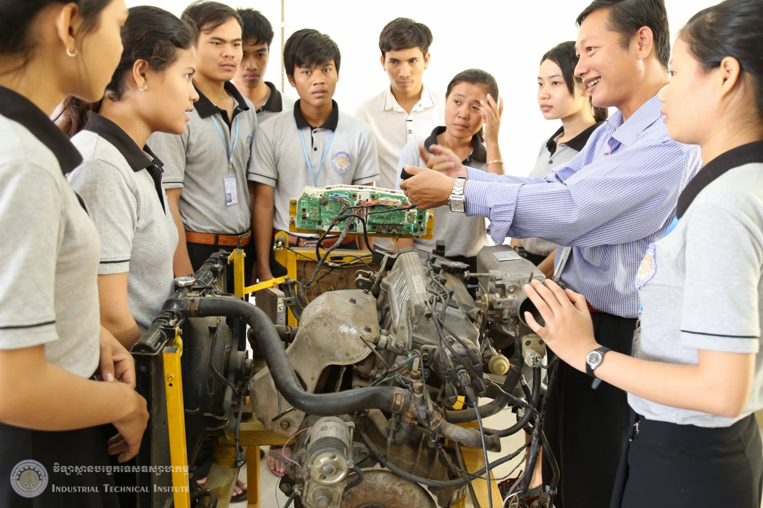 工業技術訓練校との連携締結式 - 株式会社オミダスカンボジア